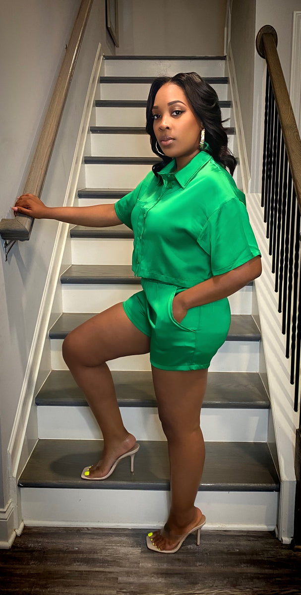 Talia Green Satin Set – Pretty Girl Gang Studios